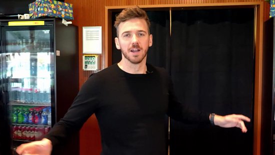 Slotta – KUTFLUENCERS Drankspel – Influencers belachelijk maken ...