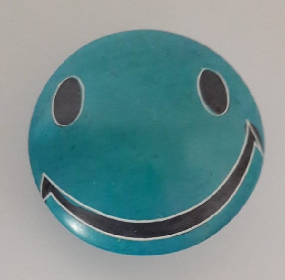 Nog meer sfeer in uw woonomgeving met deze prachtig handgemaakte smiley ...