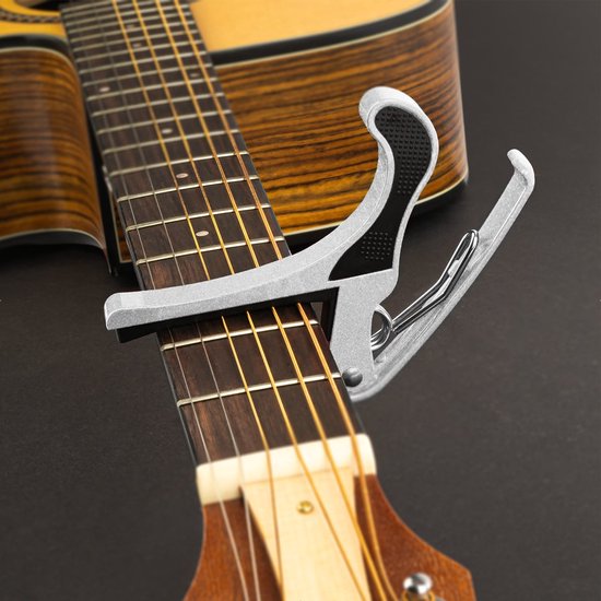 New Age Devi - Capodaster - Voor zowel elektrische als akoestische ...