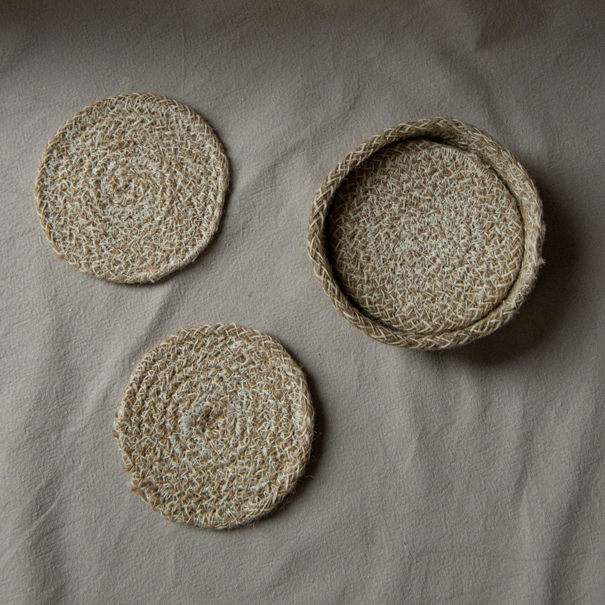 Onderzetters - onderzetter set 6 stuks inclusief mandje - onderzetters ...