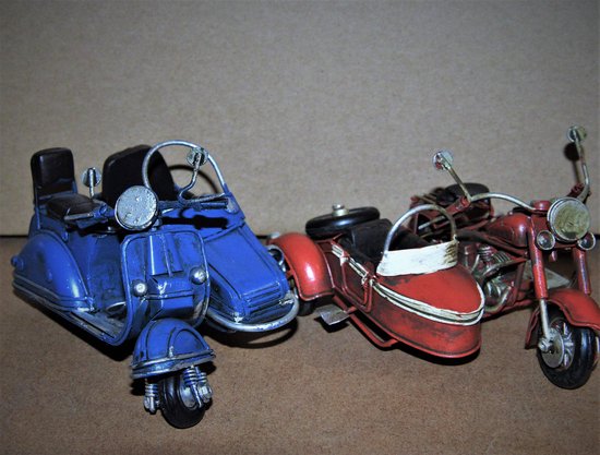 Motors zijspan rood en blauw | GerichteKeuze | bol