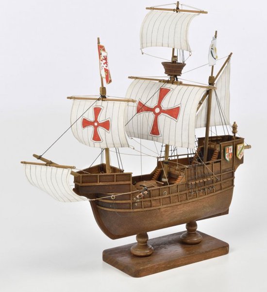 Amati - Santa Maria - Houten Modelbouw - Schaal 1/100 | bol