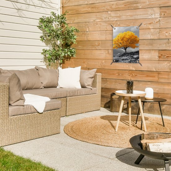 Tuinposter 30x40 cm - Tuindecoratie Boom - Geel - Natuur - Zwart wit ...
