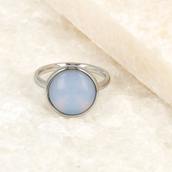 *Ring zilverkleurig met White Quartz edelsteen - Mooie zilverkleurige ...