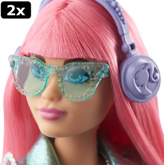 2x Barbie Princess Adventure Daisy | bol