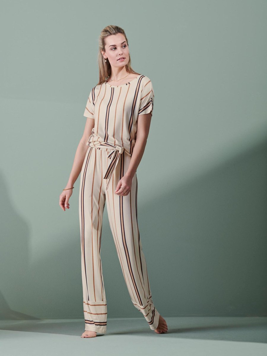 ESSENZA Ellen Meryl Top Korte Mouw Vanille - L | bol.com