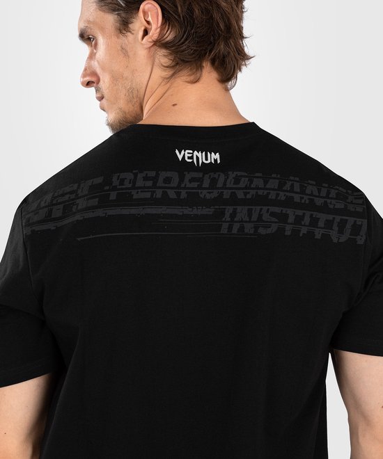 UFC x Venum Performance Institute 2.0 T-Shirt Zwart Rood - L | bol