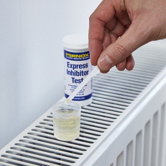 Fernox Express inhibitor test f1 | bol