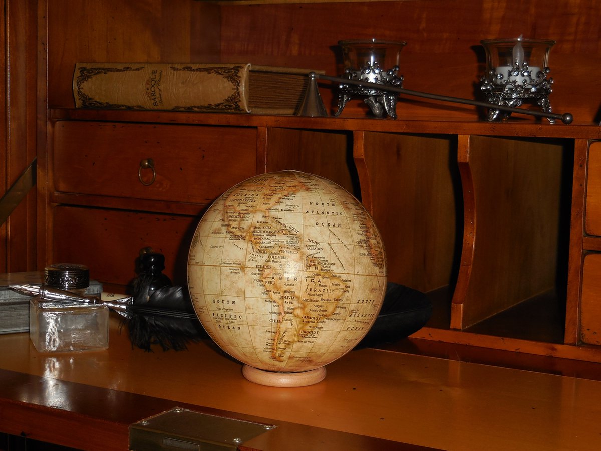 Wereldbol mini landelijk 13 cm | bol