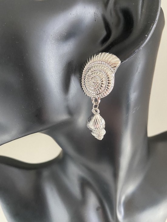 Schelpen oorbellen | Moederdag | Verjaardagscadeau| Cadeautje ...