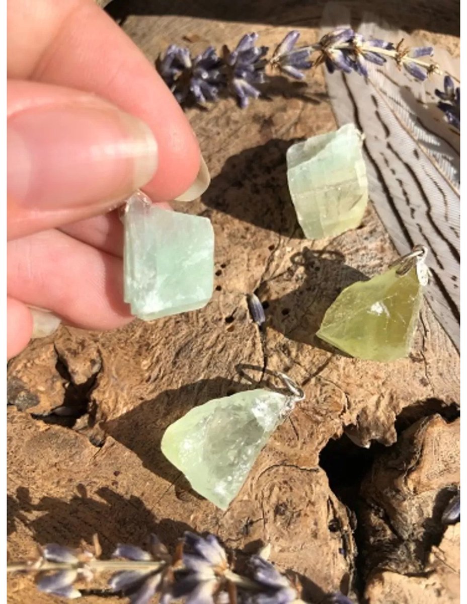 Edelsteen hanger Calciet Groen Ruw Ruben Robijn | bol