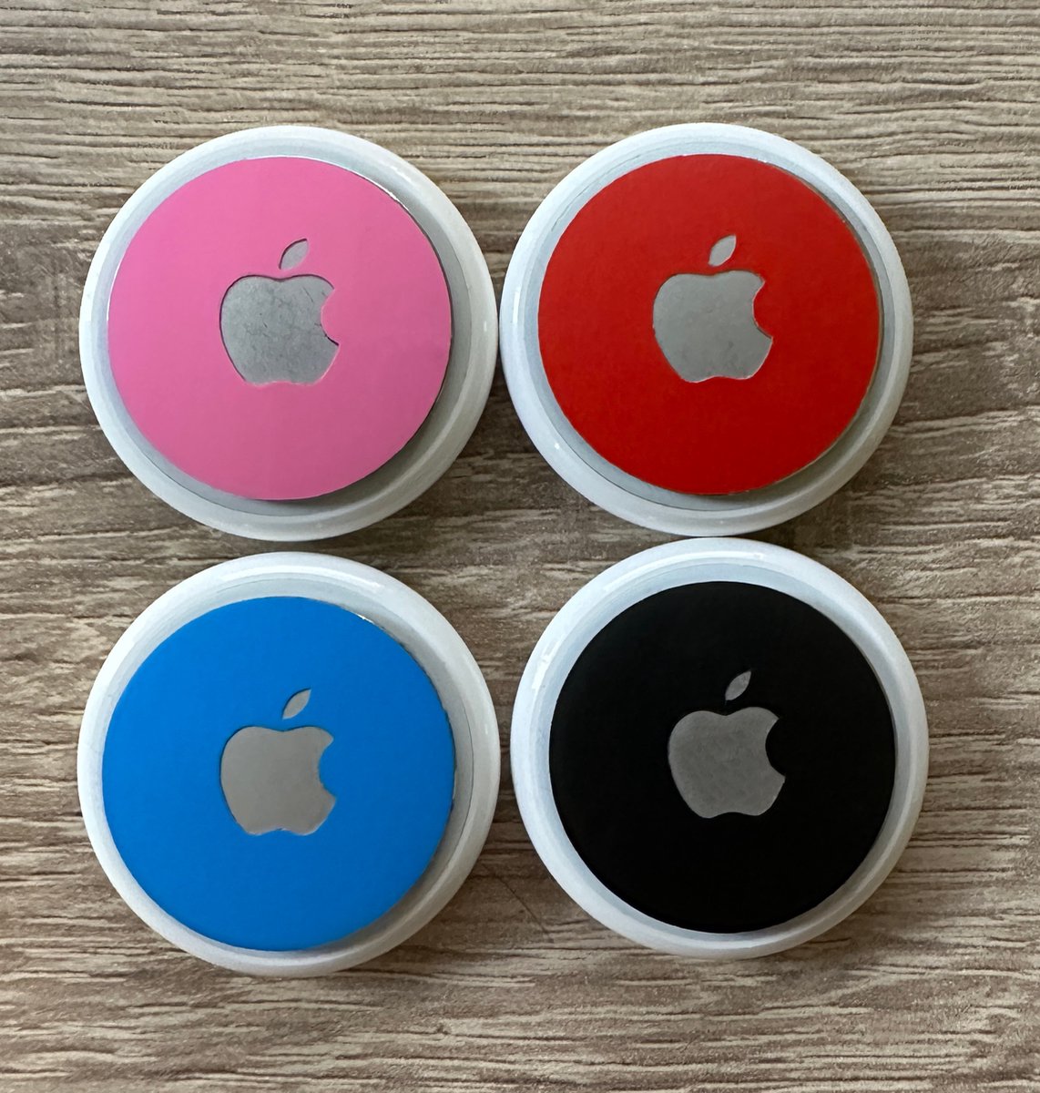 Apple AirTag Stickers/Skins Pakket 4 stuks - Mat Zwart - Mat Blauw ...