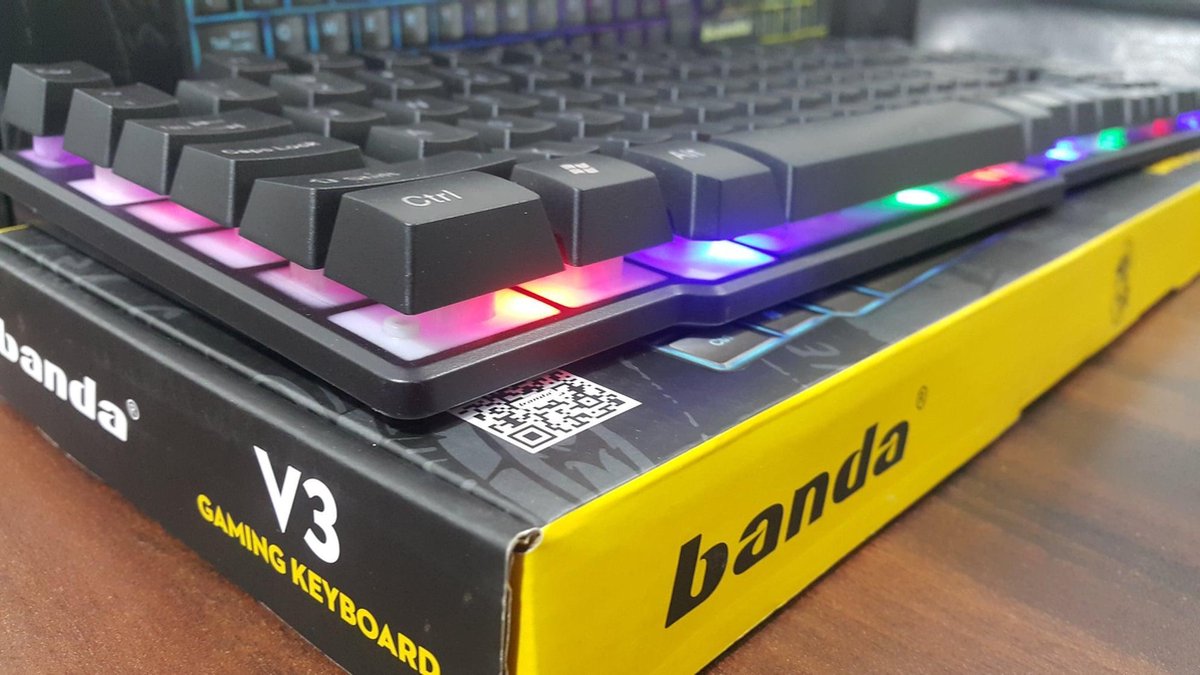 bol.com | Toetsenbord Banda V3 met RGB - Qwerty Keyboard - Mechanisch ...