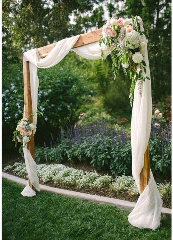 Witte tule voor backdrops 1,5 x 10m - trouwen - tule - wit - backdrop | bol