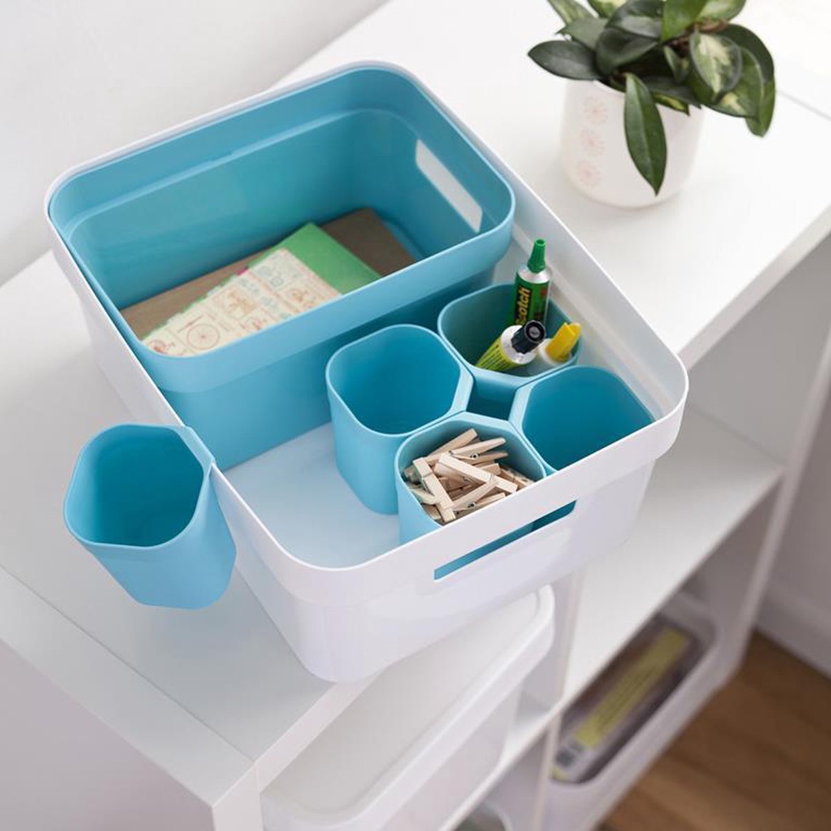 Curver - Infinity box 17L licht grijs | bol