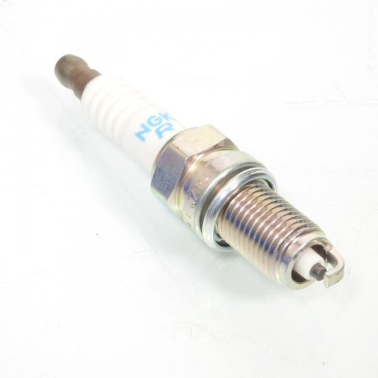 Bougie d'allumage NGK pour Moto Victory 1500 Special Edition Après 2000 ...