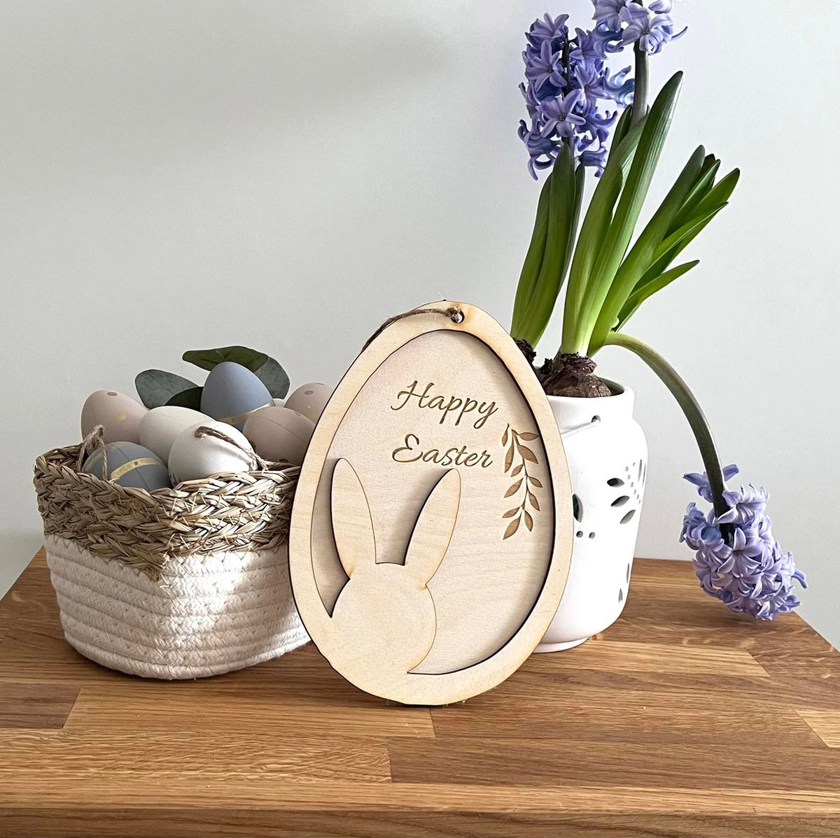 Paasdecoratie gepersonaliseerd gemaakt van hout | Paascadeau ...