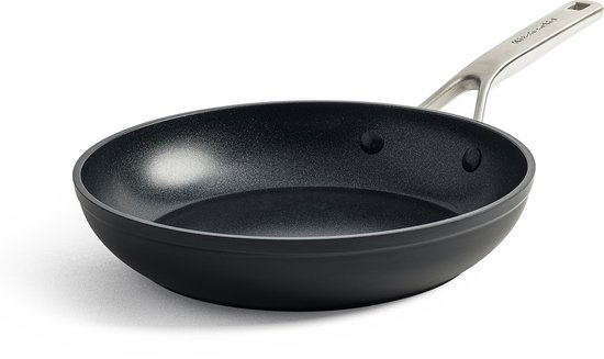 KitchenAid Forged Hardened Aluminium Braadpan 20cm | bol