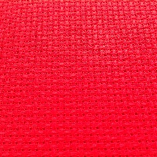 100 x 130 cm Rode borduurstof 14 count - 5,4 kruisjes per cm rode ...