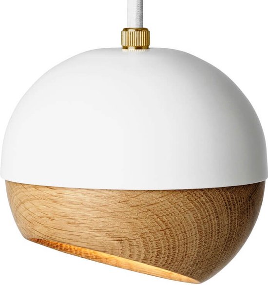 MATER Design RAY - Witte hanglamp van metaal, met FSC® eiken kap ...