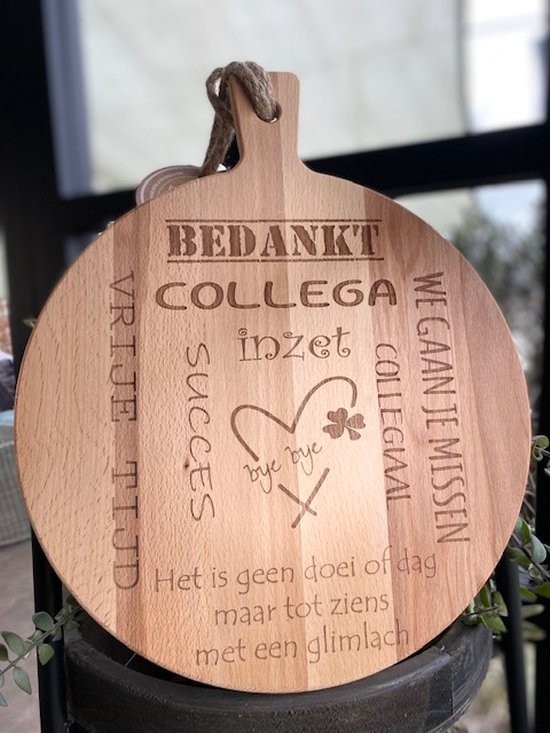 Serveerplank rond - 45 cm - afscheid collega - werk - Het is geen doei ...