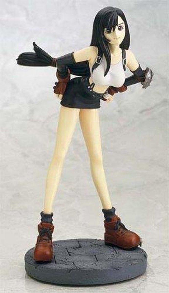 Final Fantasy VII statue Tifa Lockhart | bol