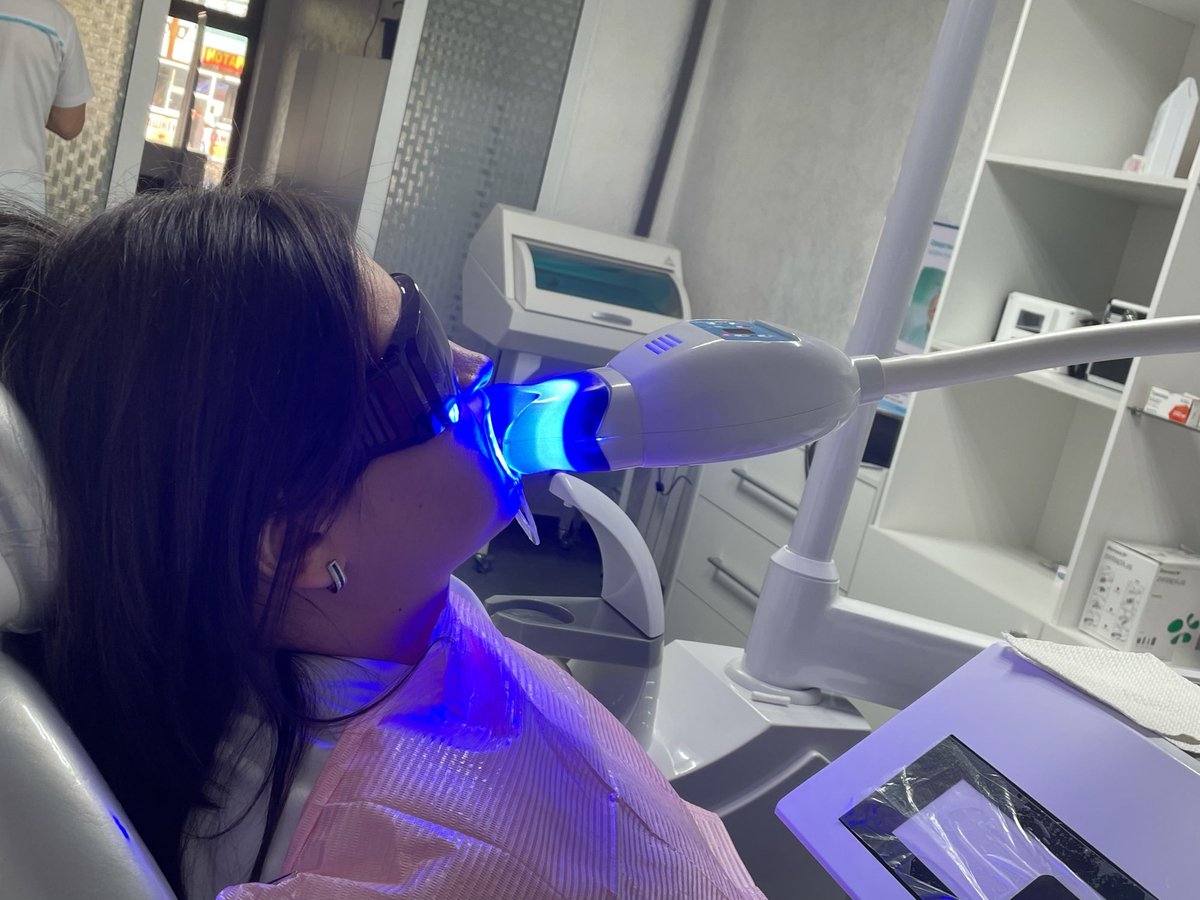 Dental - LED Lamp Bleken Accelerator Systeem - Gebruik Stoel - Tandheelkundige Tanden... | bol.com
