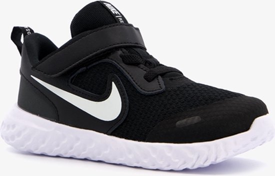 Nike Revolution 5 Kinder