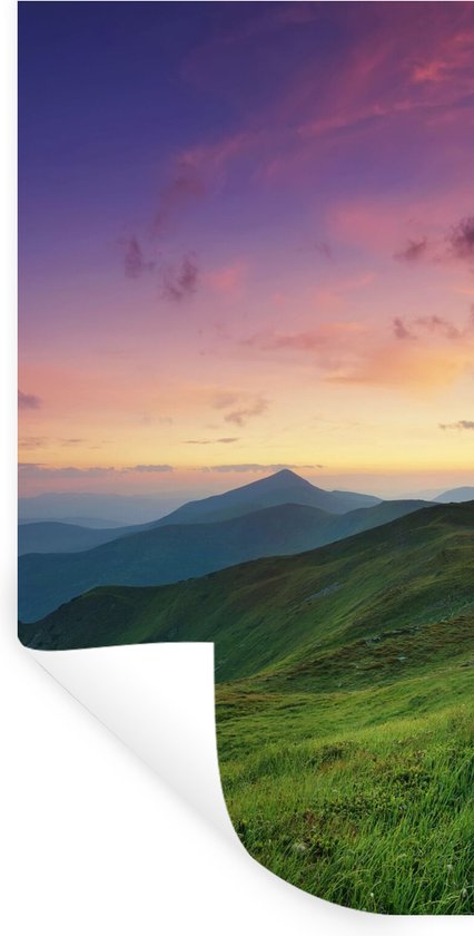 Muurstickers - Sticker Folie - Berg - Gras - Landschap - Avond - 60x120 cm - Plakfolie... | bol
