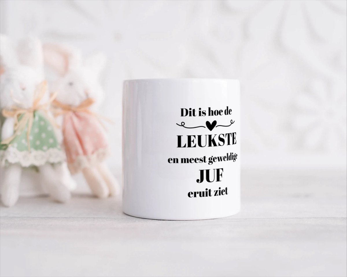 Akyol - dit is hoe de leukste en meest geweldige juf eruit ziet Spaarpot - Juf -... | bol