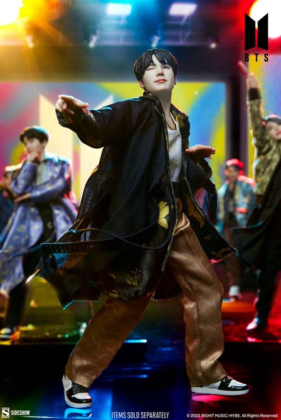 BTS: Suga Deluxe Statue | bol