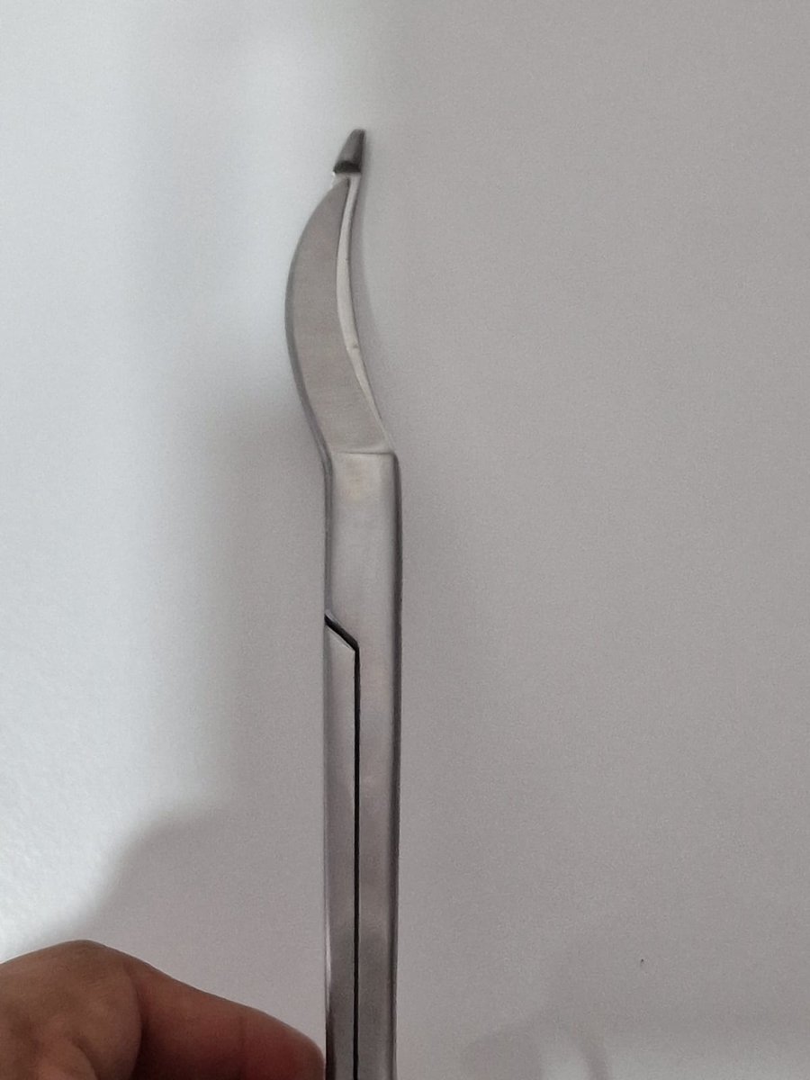 Belux Surigcal Instruments / Set van 2 Waldmann Episiotomie Schaar 18cm | bol