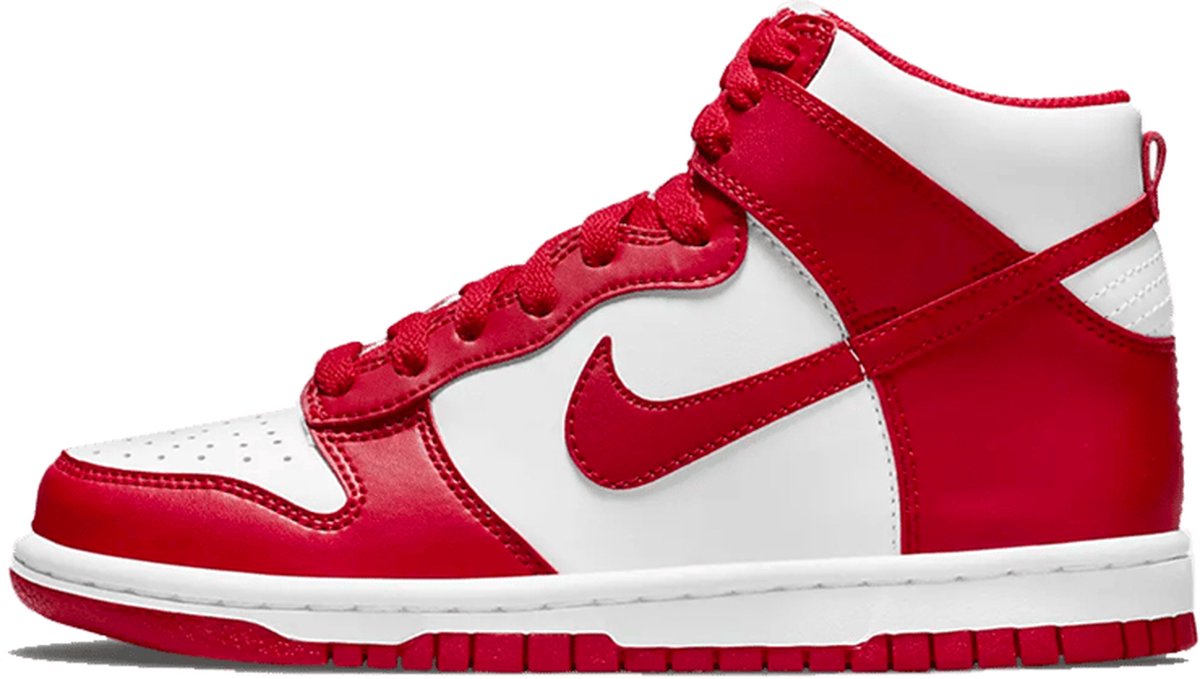 Nike Dunk High University Red (GS) | bol