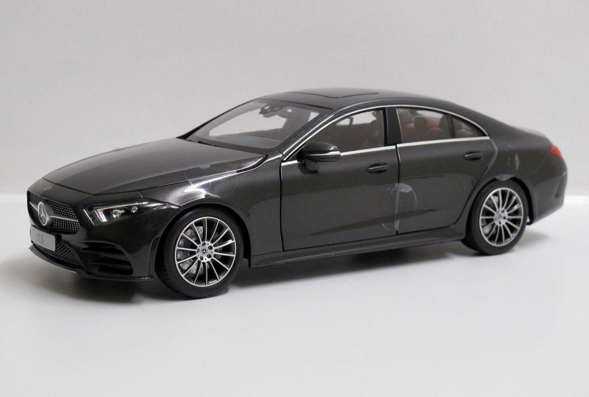 Norev 1/18 Mercedes-Benz CLS (C257) Graphite Grey metallic - dealer edition | bol.com