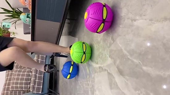 UFO Bal blauw - Kinderen - Frisbee- UFO bal met lichtjes – LED – Flying saucer ball –... | bol