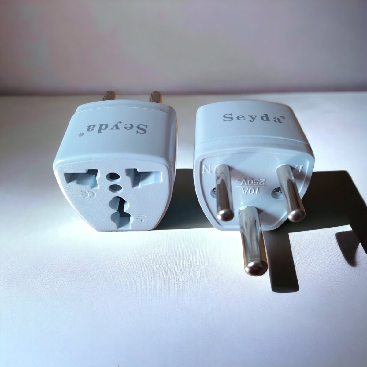 Seyda® Reisstekker Wereldstekker - Type D - India - Sri Lanka - Nepal ...