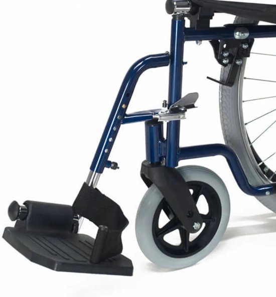 Rolstoel Breezy 90 - Zitbreedte 42 cm - 24" Luchtbanden - Blauw | bol