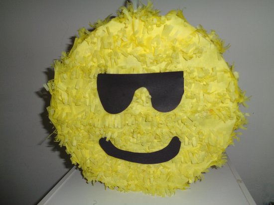 Mini pinata smiley zonnebril | bol.com