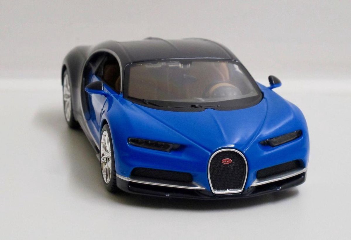 Maisto 1/24 Bugatti Chiron, Blauw / donker blauw | bol.com