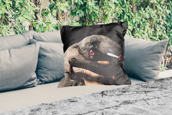 Sierkussen Buiten - Olifant - Man - Dieren - Zwart - 60x60 cm ...