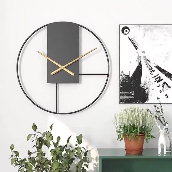 Minimalistische wandklok - Zwarte klok van metaal - Stil design - 40 cm ...