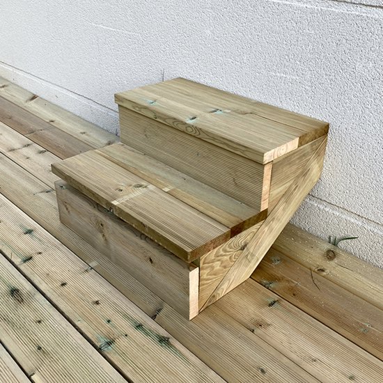 Buitentrap H37cm - 2 treden hout D29cm, B60cm MET optrede | bol