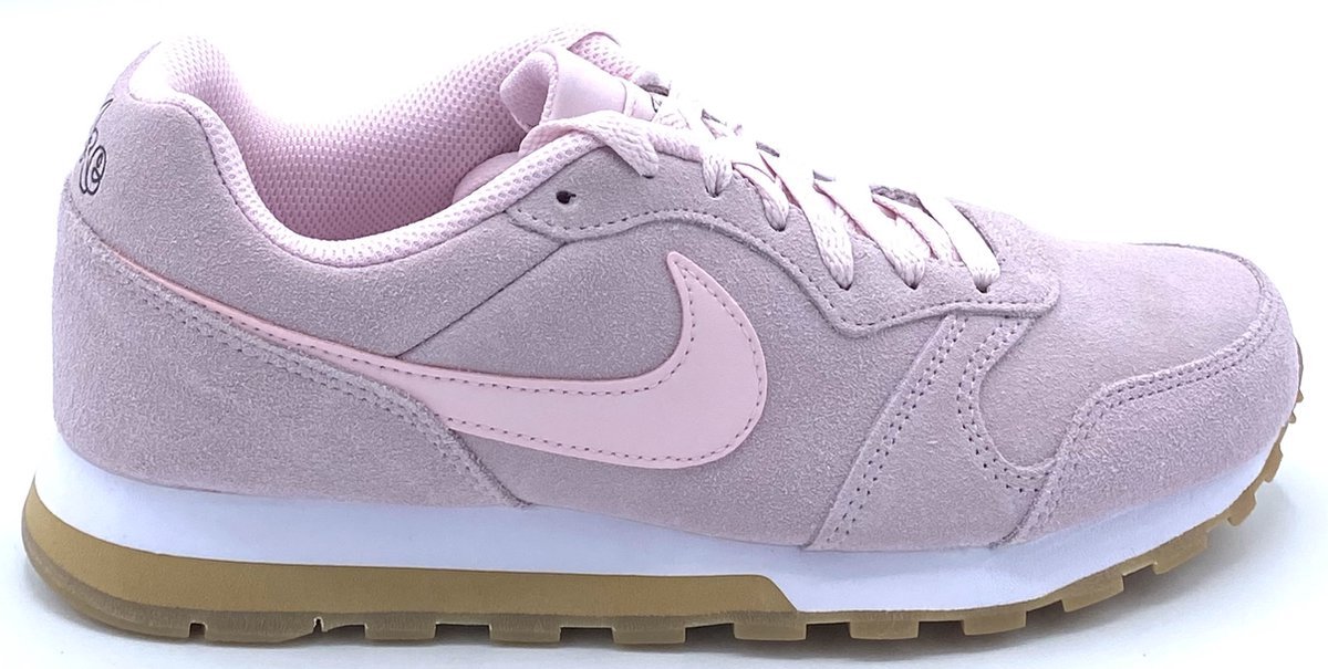 Nike MD Runner 2- Sneakers Dames- Maat 37.5 | bol