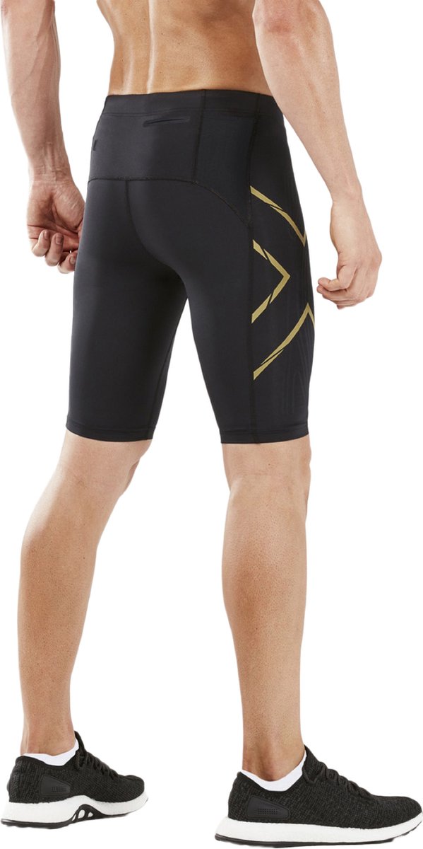 Short de compression 2XU Light Speed Shorts de course Compression ...