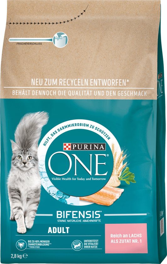 PURINA ONE Katten droogvoer met zalm en volle granen, Adult, 2.8 kg | bol