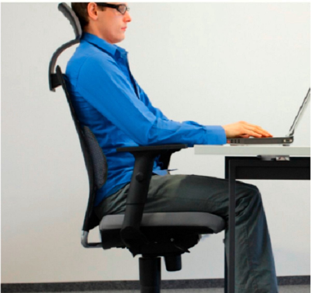 Ergonomisch Rugkussen - Rechte rug - Betere houding - Eenvoudig ...