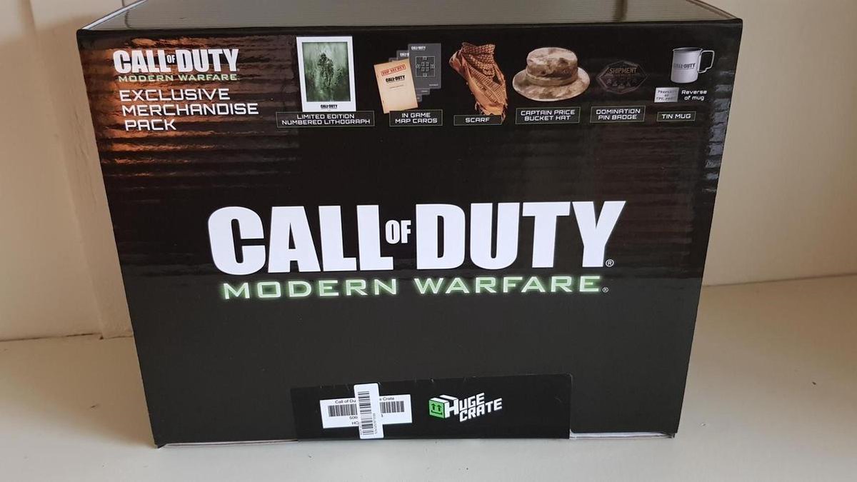 Call of Duty "Modern Warfare" Exclusive Merchandise Gift box | bol