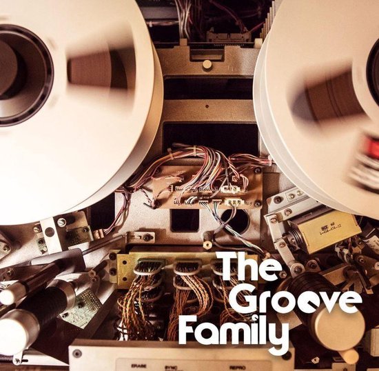 Groove Family - It's Alright/Let's Get Started (7" Vinyl Single ...
