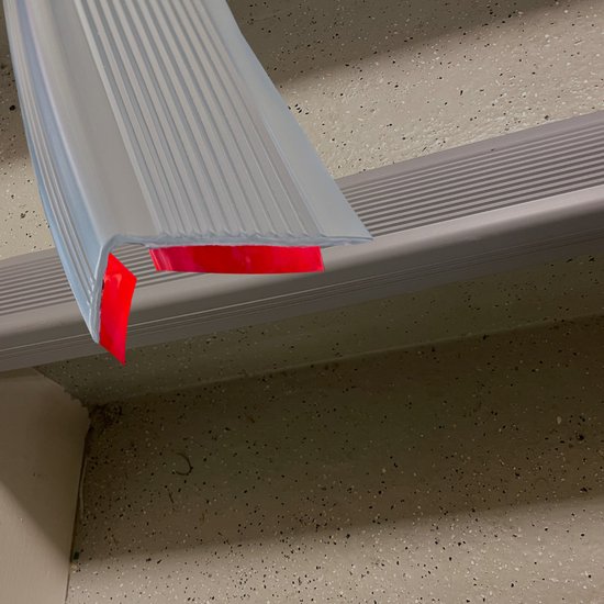 Trapprofiel trapneusprofiel - 115cm lengte - Grijs - Zelfklevend ...