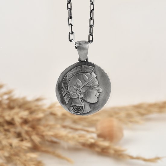 Greek commandant munt hanger ketting Oxidized 16 inches | bol